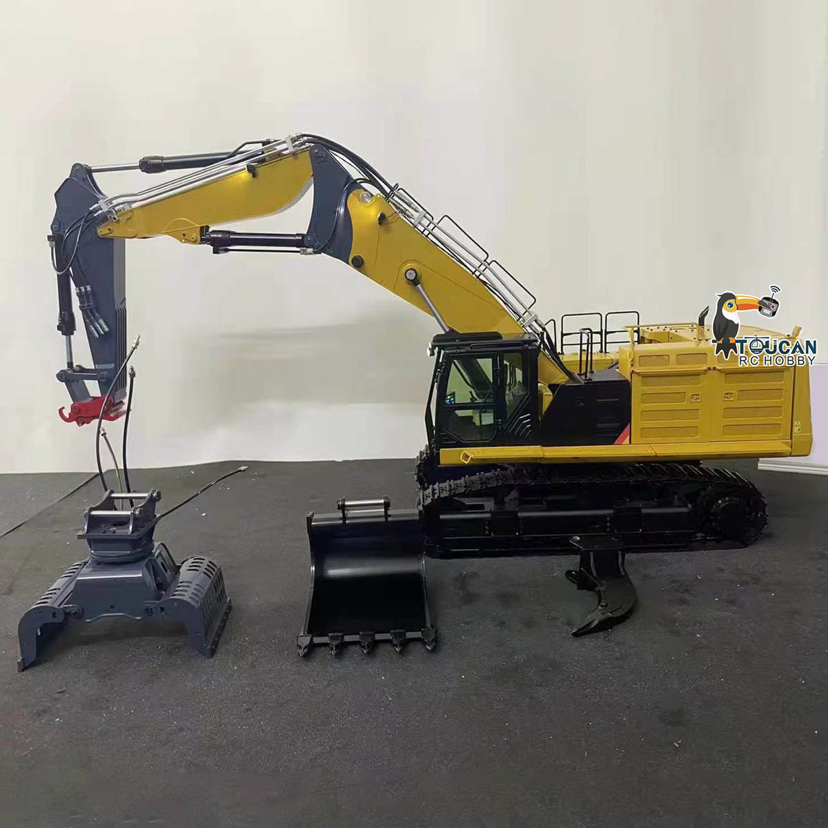1:14 RC Hydraulic Demolition Excavator 374 UHD 3-section Boom RTR Digg ...